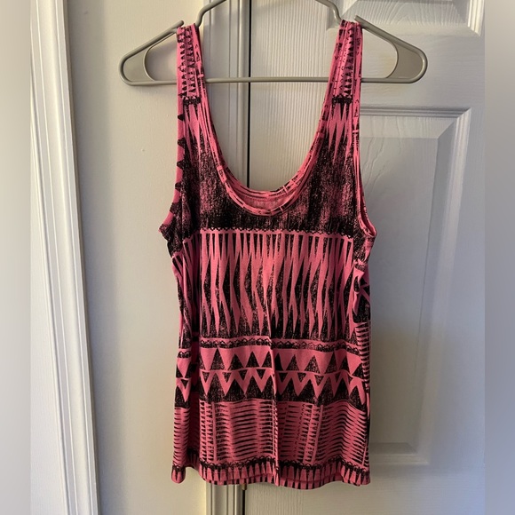Element | Tops | Element Pink And Black Graphic Tank | Poshmark